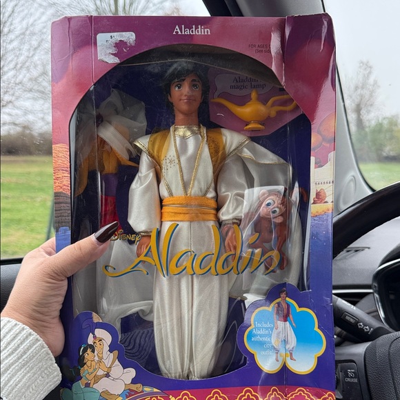 Disney | Toys | Vintage 993 Disney Aladdin Doll In White And Gold ...